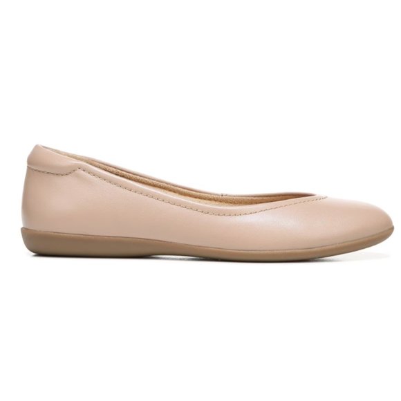Naturalizer | Shoes | Naturalizer Vivienne Ballet Flat Wide | Poshmark